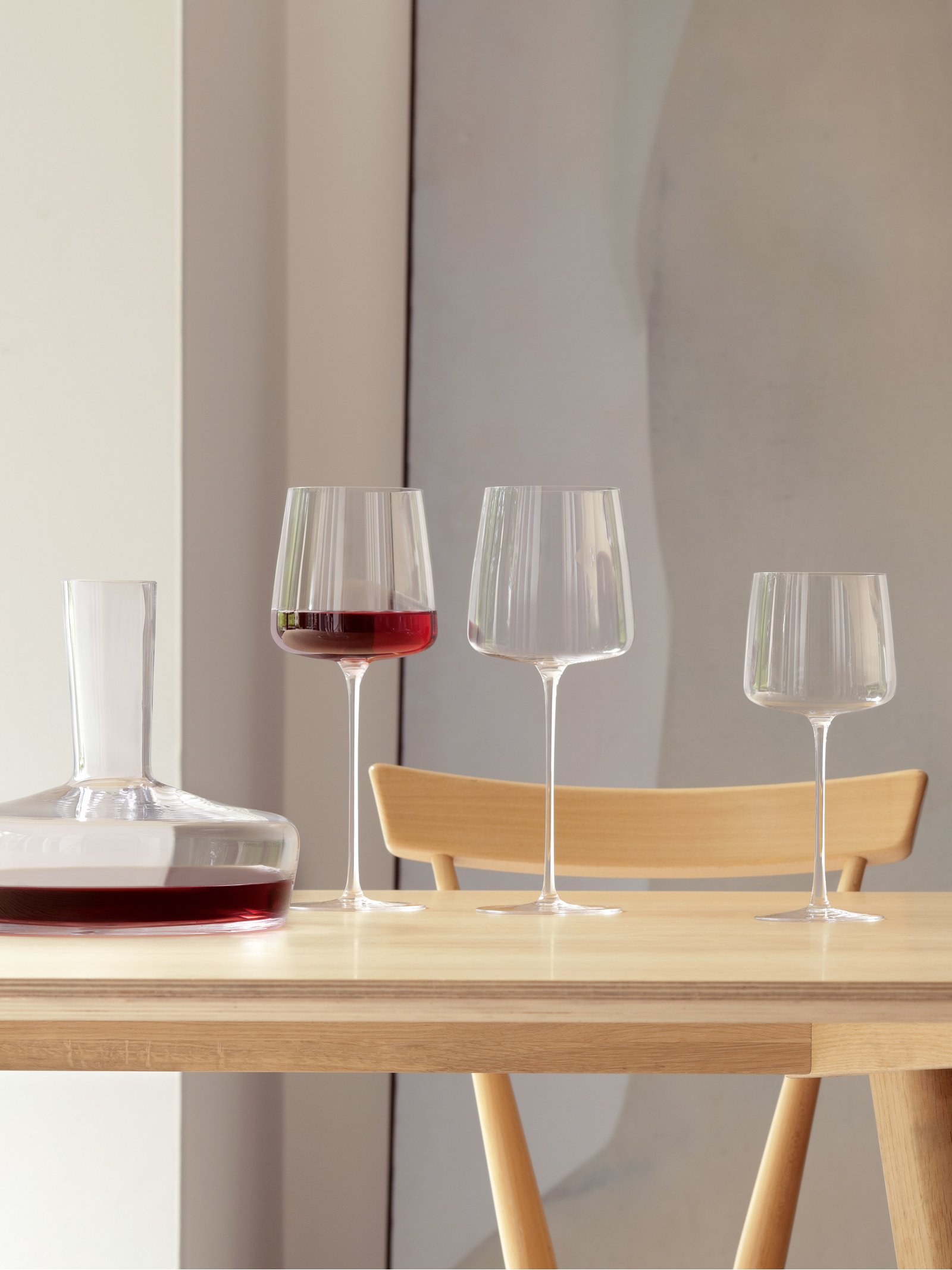 Grand Cru Glass 680ml | Metropolitan | LSA Drinkware